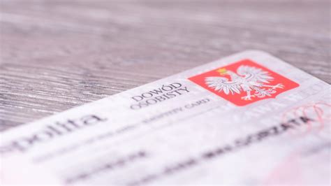 Z czego składa się numer dowodu osobistego Najważniejsze informacje