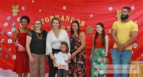 Roberta Botion Prestigia Formatura De Escolas Municipais De Limeira