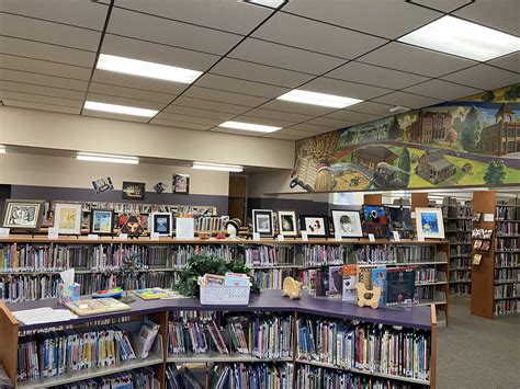 Traveling Art Exhibit Is In Warren — Northwest Minnesota Arts Council