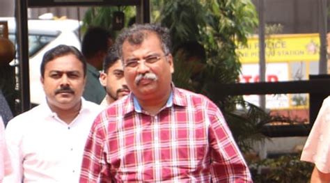 Maharashtra Pwd Minister Asks Officials To Finish Concretisation Of