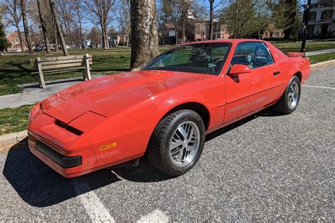 No Reserve 7 400 Mile 1987 Pontiac Firebird Formula For Sale On Bat