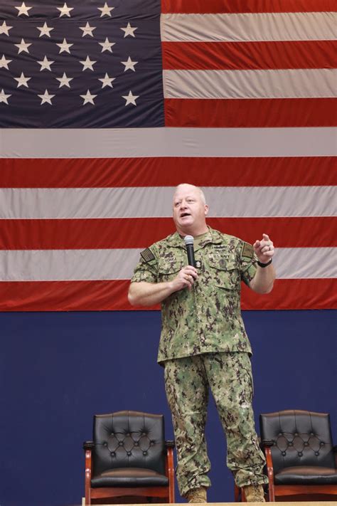 Dvids Images Cno And Mcpon Visit Officer Training Command Newport