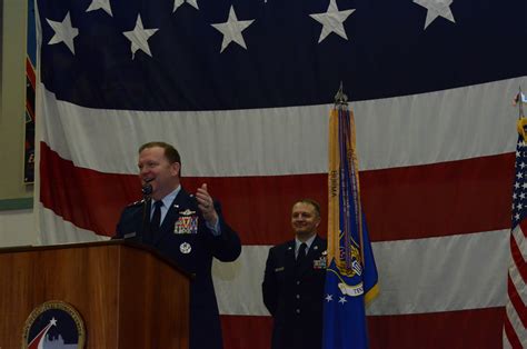 Tenth Air Force Welcomes New Commander 10th Air Force Article Display
