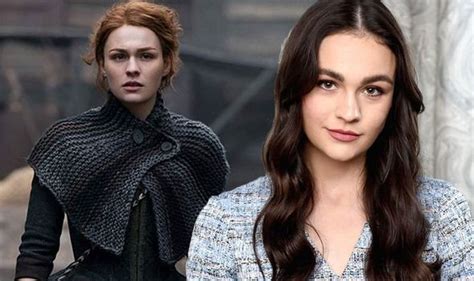 Outlanders Sophie Skelton Speaks Out On Sexual Violence In Series Tv
