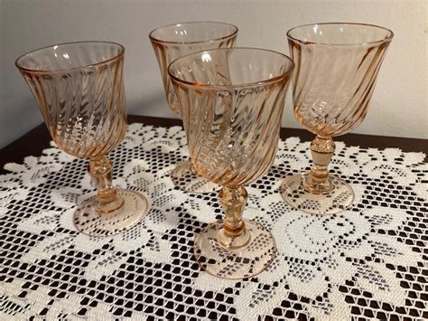 Vintage Arcoroc Pink Swirl Wine Glasses Set Of 4 My Wordpress