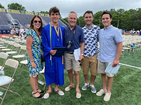 Marist College Dad Paul Kutz Shot While Grabbing Coffee New York Post
