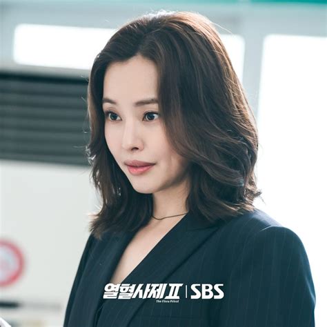 Lee Ha Nee Shares Her Thoughts On Returning For The Fiery Priest Season