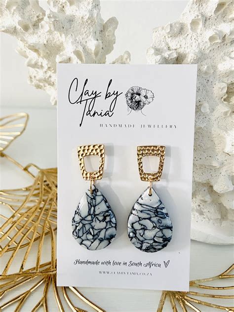 Faux Stone 16 Clay By Tania