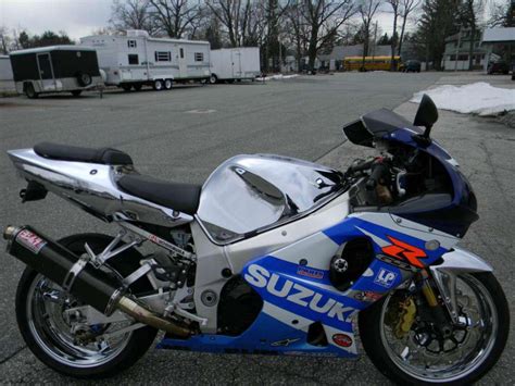 Buy 2001 Suzuki Gsx R1000 Sportbike On 2040 Motos