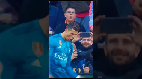 Cr7 Football Skills 😱😱😱🥶🥶🥶🔥🔥🔥🔥🍁🔥🔥🔥⚡🌈🌈 Shorts Subscribe Fsrv