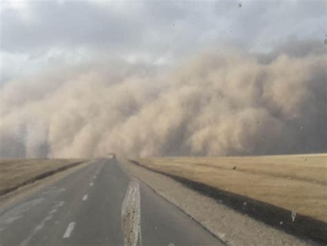 Цаг агаарын аюултай үзэгдлээс сэрэмжлүүлж байна E Mn