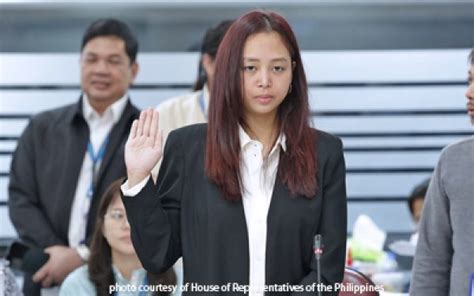 Cassandra Ong Dinaga Sa Correctional ‘kumanta