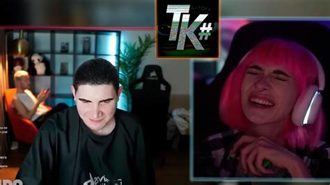 НЕЛЯ СМОТРИТ Топ клипы с Twitch Новая прическа Шадоукека Трек Славы