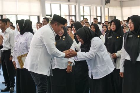 Ratusan PPPK Resmi Dilantik Bupati Bintan Roby Kurniawan Bentancoid