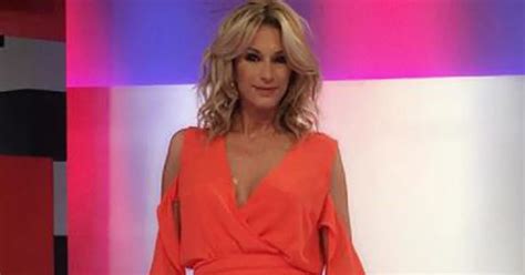 La Reveladora Foto En Bikini De Yanina Latorre Me Gusta Mirar El Mar Infobae