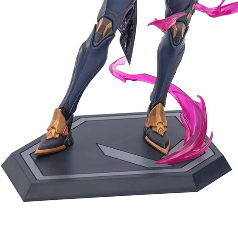 Valorant Reyna Statue Riot Games Store