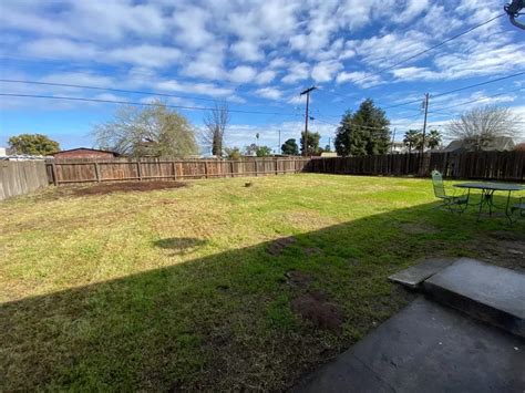 2518 W Dennett Ave Fresno Ca 93728 22 Photos Movoto