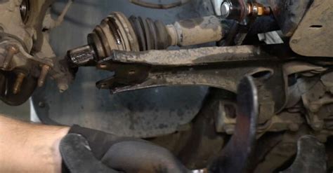 How To Change Front Coil Springs On VW Caddy Van Replacement Guide