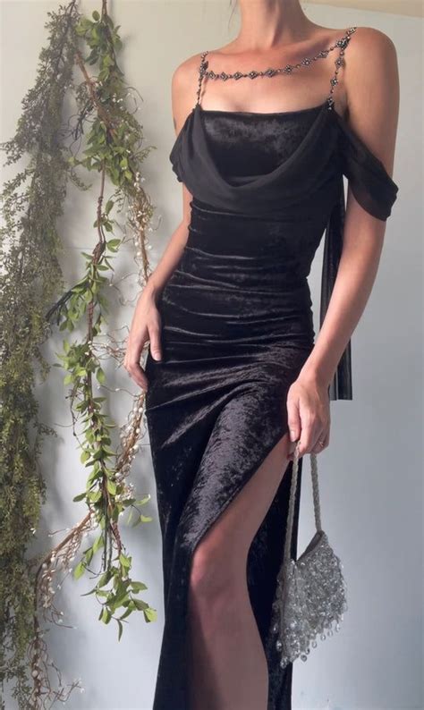 Masha And Jlynn Velvet Gown Mini Dress With Sleeves Midi Dress With