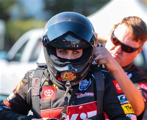 Sandra Bullocks Ex Husband Jesse James Splits From Drag Racer Fourth