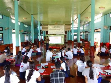 ရေဖြူမြို့နယ်တွင် မြို့နယ်ကြက်ခြေနီအသင်းမှ ရှေးဦးပြုစုခြင်း အခြေခံ သင