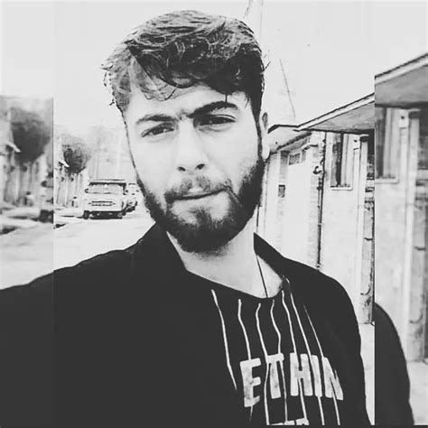 ‎سامان یاراحمدی‎ Samanyarahmadi2021 • Threads Say More