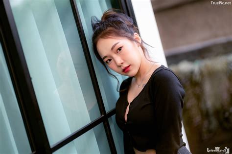 Thailand Model Sunna Dewa Cute Naughty Girl