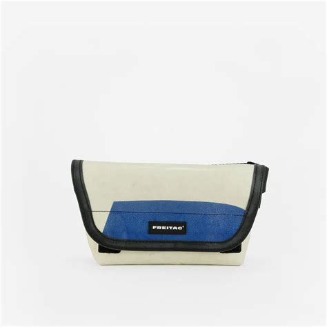 FREITAG 프라이탁 제이미 힙색 메신저백 F40 Jamie 화이트 블루 상품 상세 크로켓