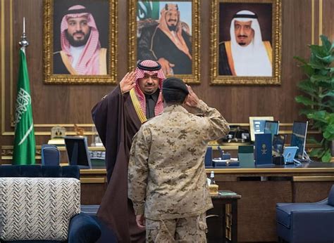 سمو أمير الحدود الشمالية يستقبل قائد قوة طريف