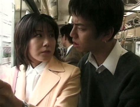 【麻田かおり】揺れる電車の女 まさぐる手、もてあそばれる尻 136222人気av女優観察日記 無料アダルト動画大全集