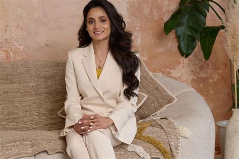 Expert Shares Tips To Challenge Negative Thinking In Stressful Times