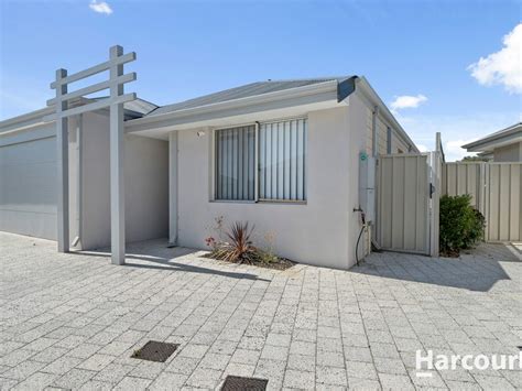 96b vignerons loop hocking wa 6065 property details