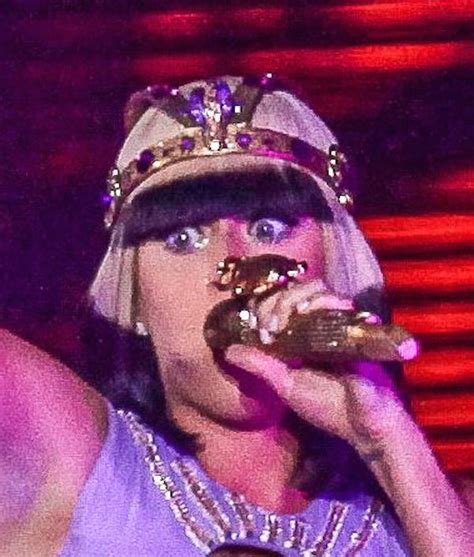 Thick Katy Perry Flexibility Of The Day