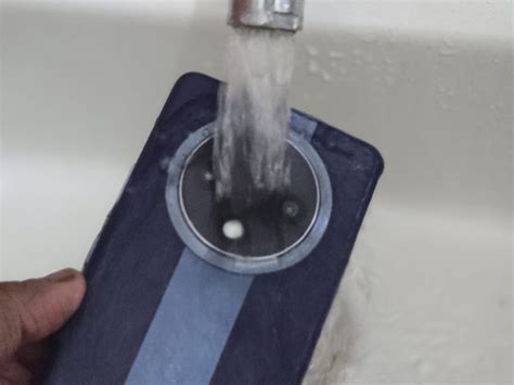 Oppo F Pro Hands On Review Unmatched Durability In Its Price Segment Gizmochina