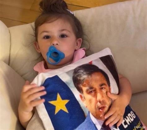 არ იცოდით ეს ფოტო ასე ეხუტება მამას ელის მარია სააკაშვილი რა