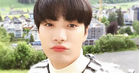 입술이 뿌우뉴이스트w Jr 비주얼 힐링 미소