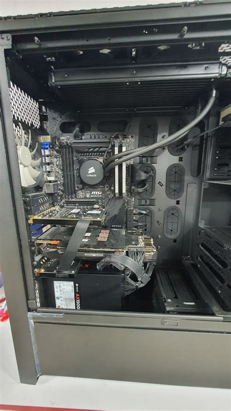 서버용 컴퓨터 매입 광명시 에서 입고 되었습니다 흔히 볼 수 없는 I7 5960x Cpu 와 X99 칩셋 메인보드 대용량