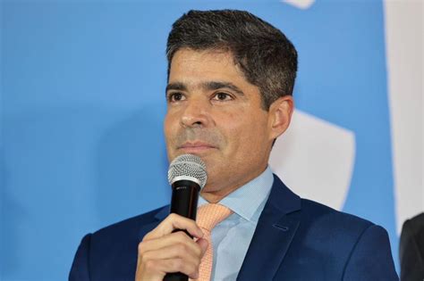 Giro De Fotos Acm Neto Toma Posse Em Brasília Como Presidente Da