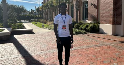 No 1 Lb Ty Jackson Receives Another Up Close Look At Florida