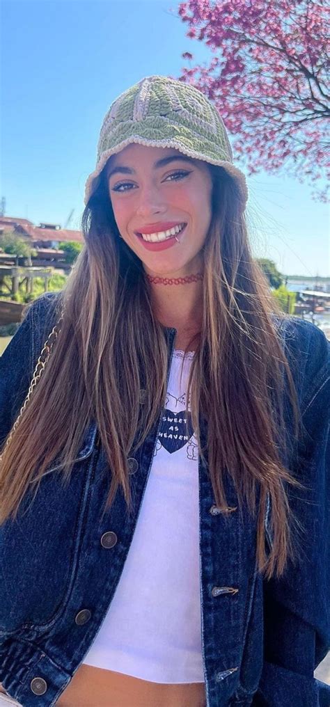 Pin de Paula Moraña en tini tini tini Fotos de martina stoessel