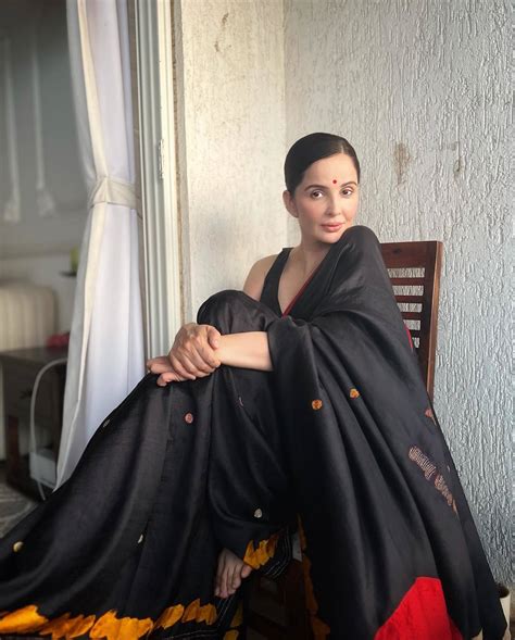 Rukhsar Rehmans Feet