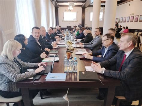Starostwo Powiatowe W Piotrkowie Trybunalskim Rada Powiatu