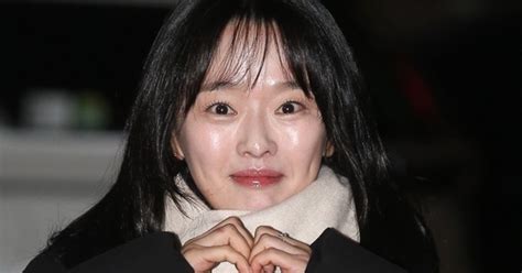 포토 권소현 수줍은 하트