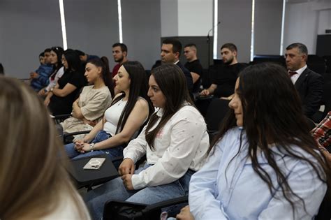 Երիտասա Երիտասարդական կառույց «Քաղաքացիական պայմանագիր