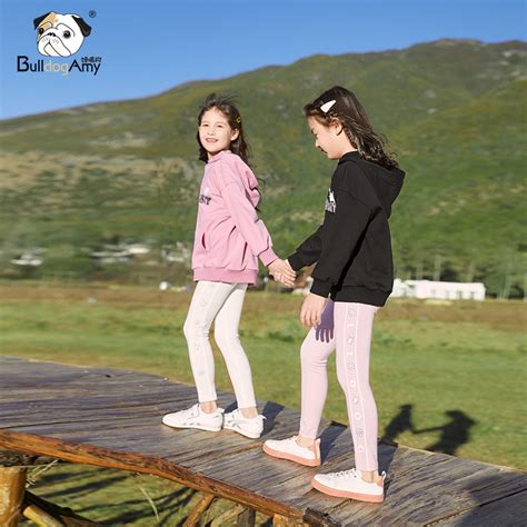 女童连帽卡通卫衣2023春秋新款洋气时髦儿童宽松休闲上衣中大童装虎窝淘