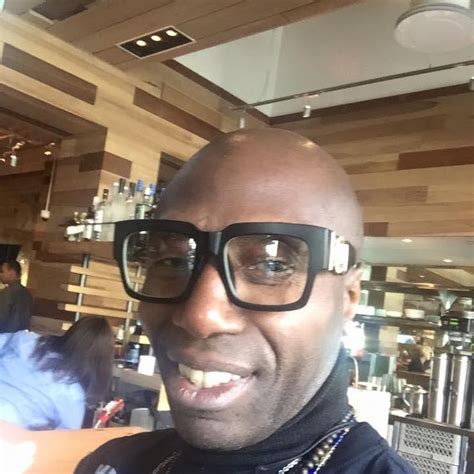 Simon Vincent Youtube