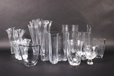Bid Now Eleven Modern Colorless Glass Vases March 4 0122 1000 Am Est