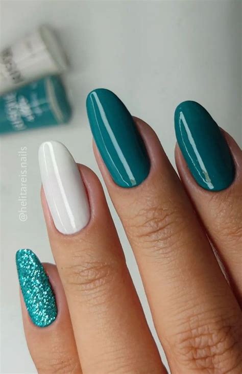 Pin By 𝐋𝐢𝐯𝐲𝐚𝐭𝐚𝐧 On • 𝐍𝐚𝐢𝐥𝐬 Gel Nails Teal Nails Simple Nails
