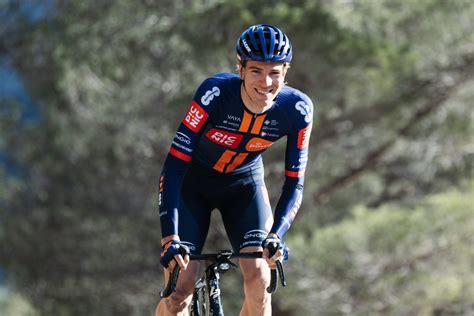 Epilog Grozljivega Padca Eekhoff Z Zlomljenjo čeljustjo Na Dvomeseči Premor