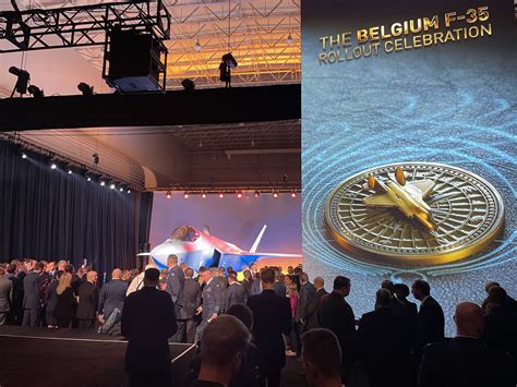 Aag Th บันทึกประจำวัน Lockheed Martin สหรัฐเปิดตัวเครื่องบินขับไล่ F